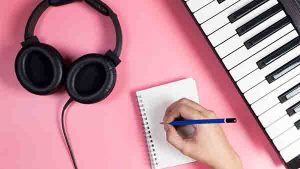 How to Write a Song (Beginners Guide) | Deviant Noise Blog